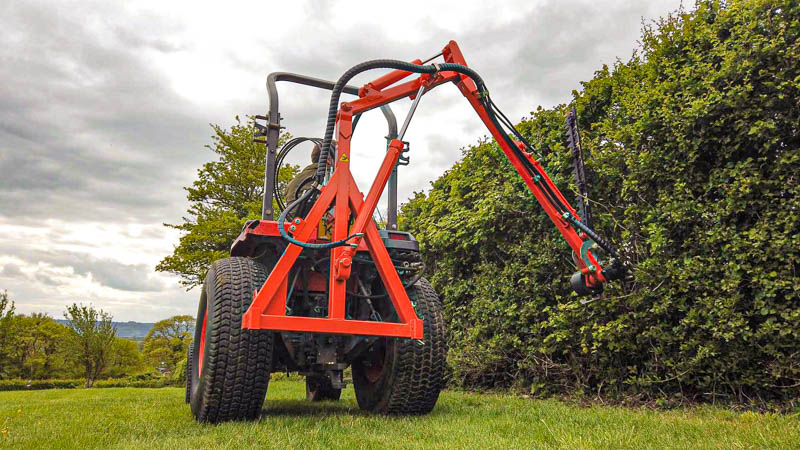 Weaving Machinery | Agrimaster Giraffe Hedge Cutter