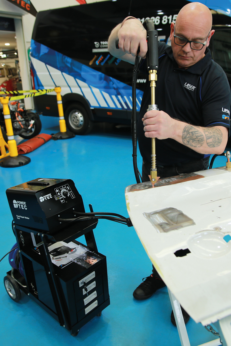 Power-tec Panel Repair Welder & Trolley Panel Repair 225mm 9